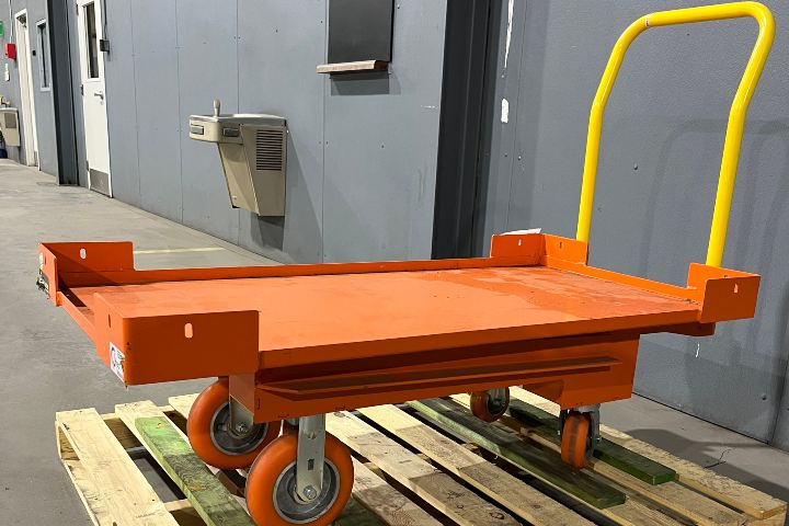 Heavy Duty Industrial Warehouse Carts & Industrial Carts | Custom