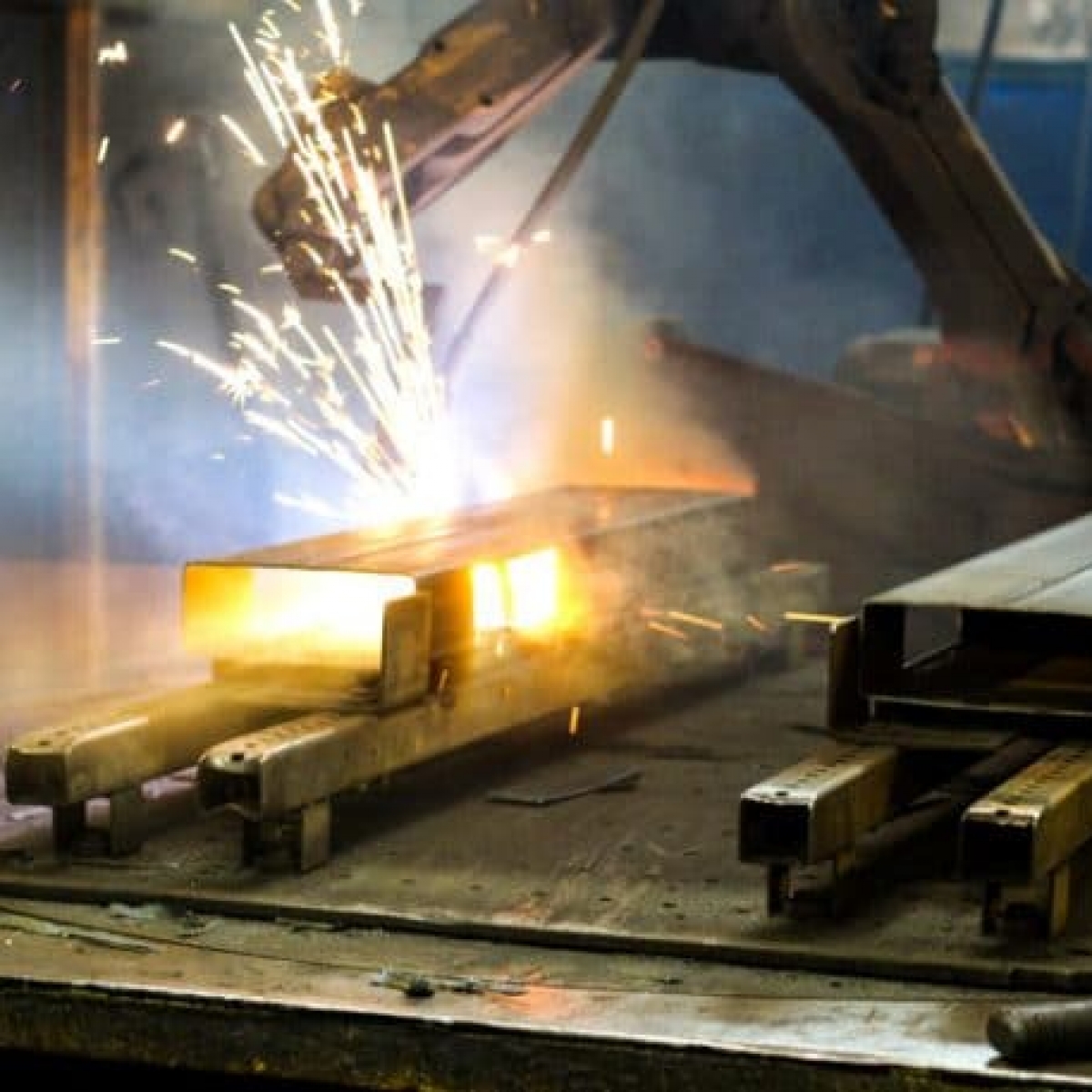 CUSTOM FABRICATION - Morrison Industries